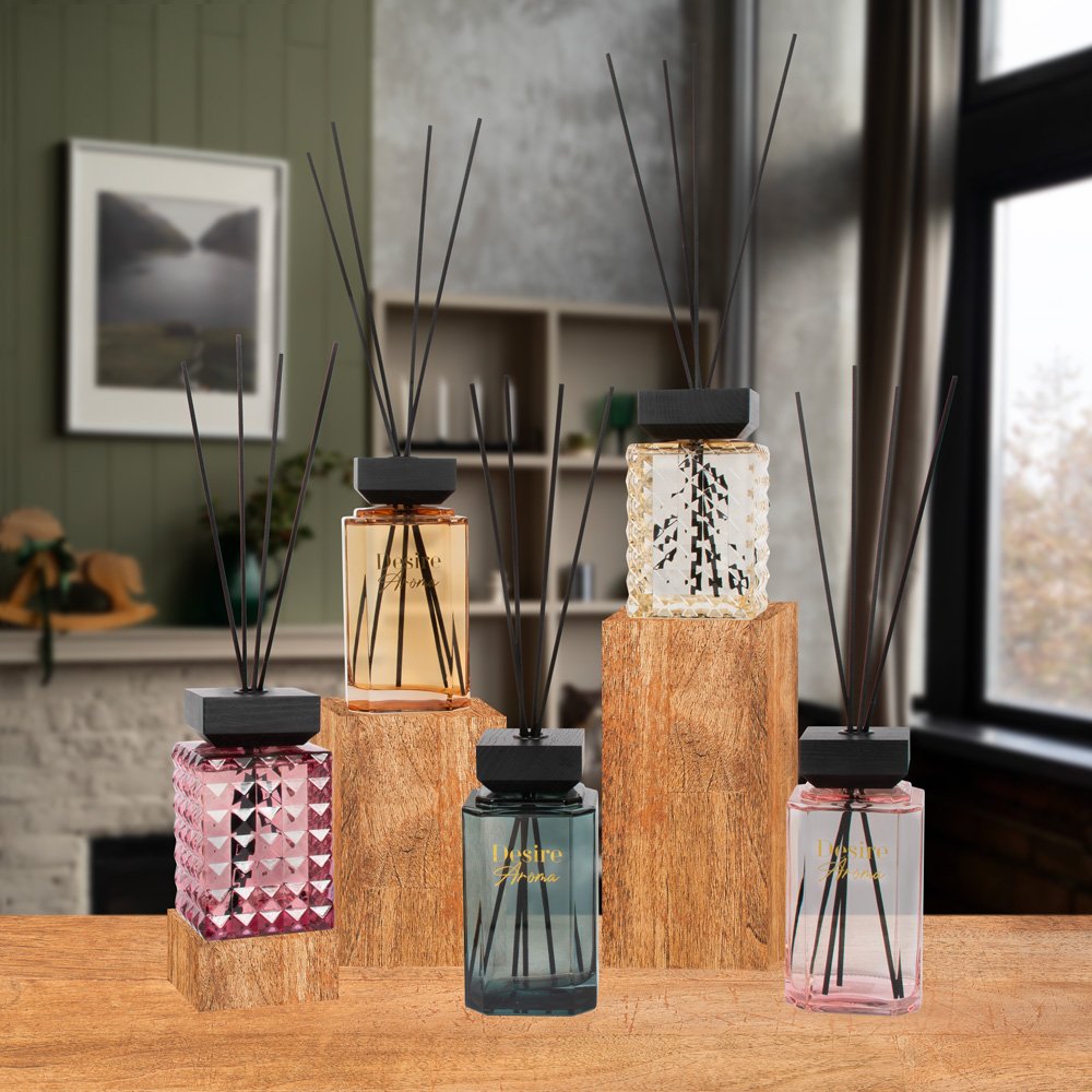 DIFFUSERS : Lesser & Pavey