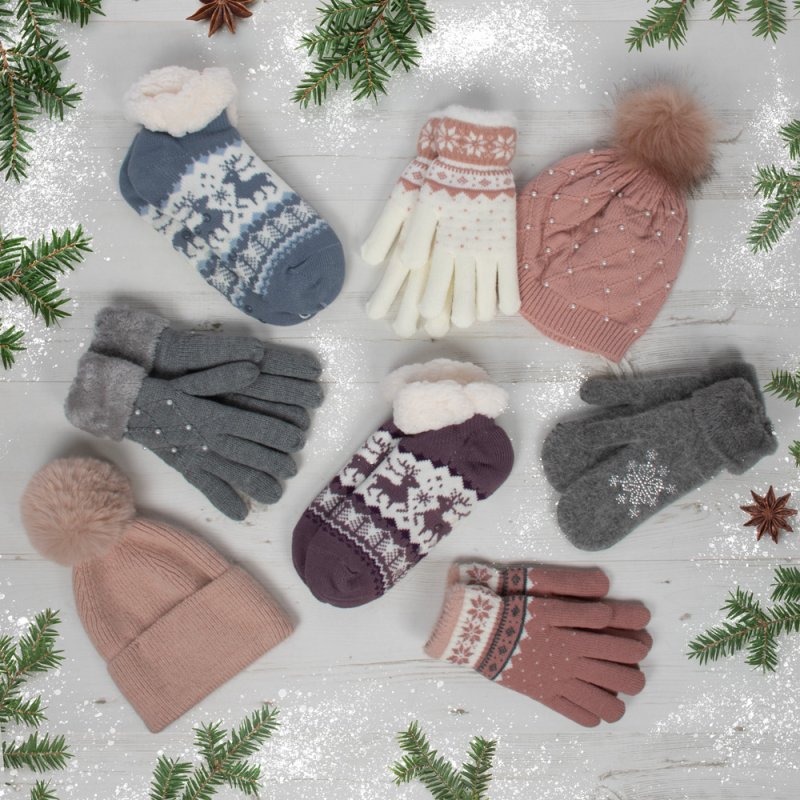 About : Lesser & Pavey