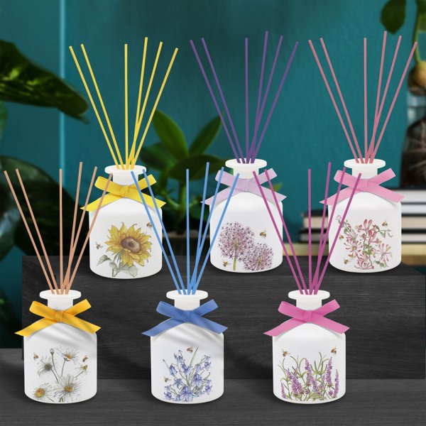 BEE-TANICAL : Lesser & Pavey