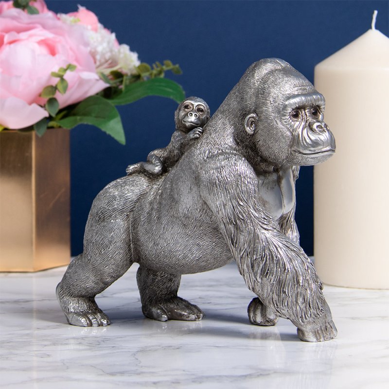 SILVER GORILLAS : Lesser & Pavey