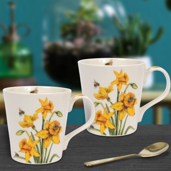 BEE-TANICAL : Lesser & Pavey