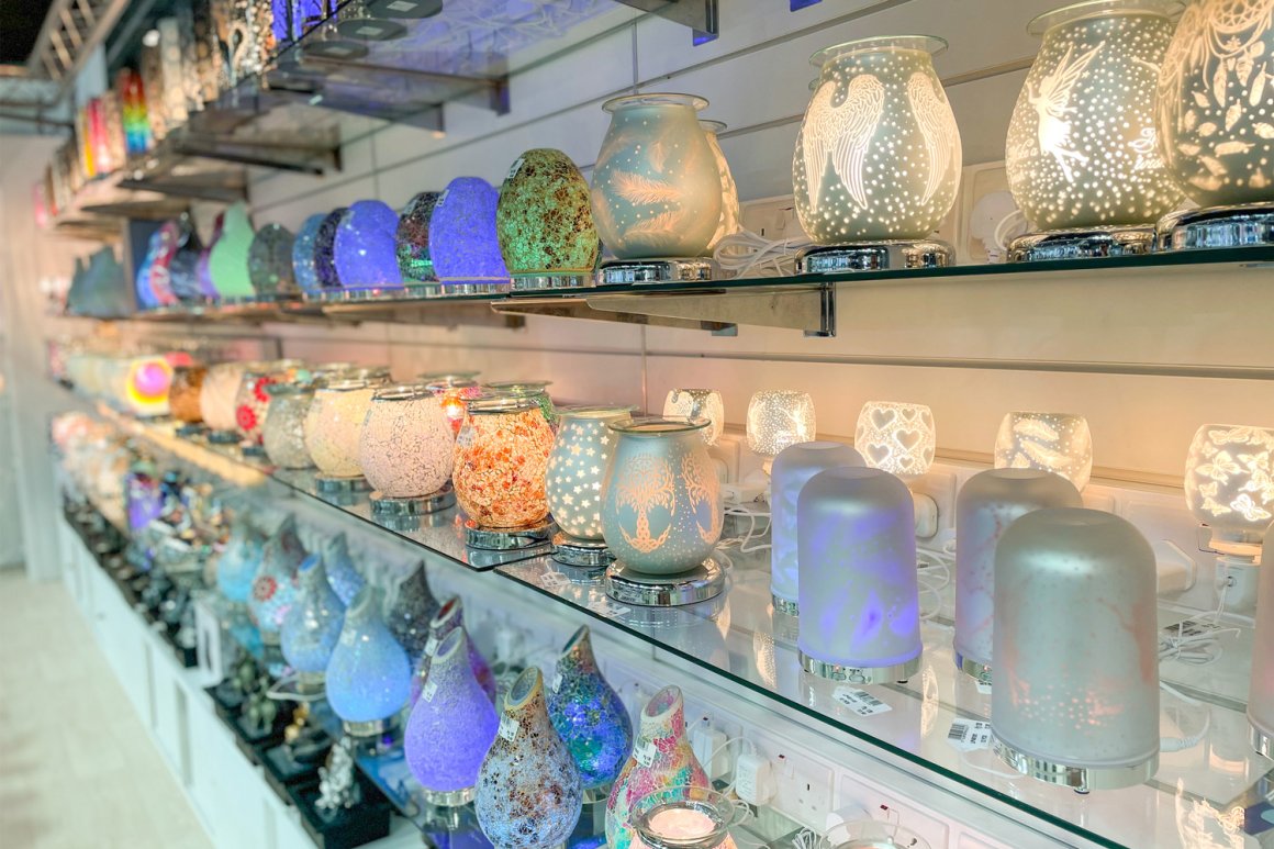 About : Lesser & Pavey