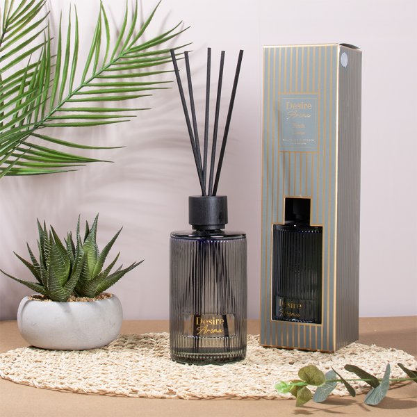 DIFFUSERS : Lesser & Pavey